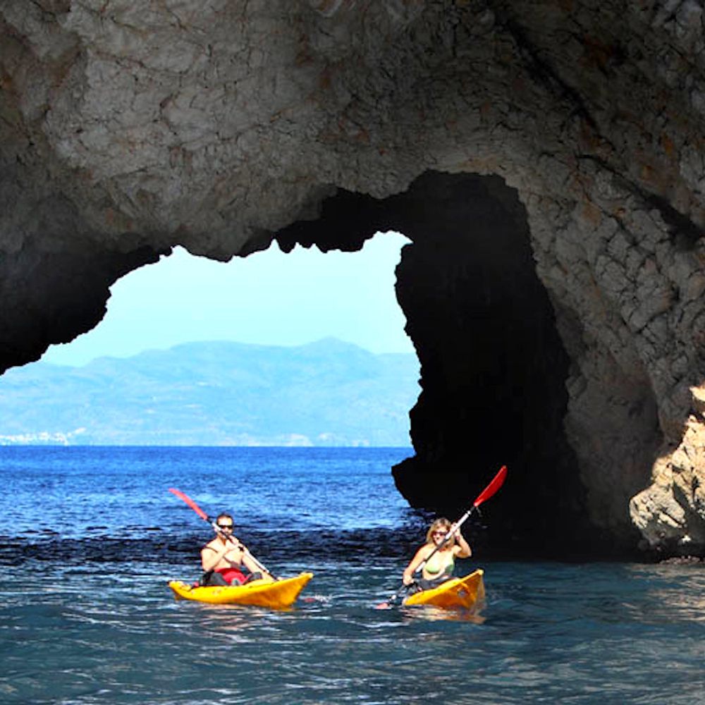 Kayak en L'Estartit, Islas Medas y la Costa Montgrí | Hotel Nereida